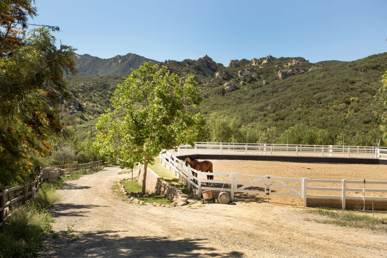 Topanga Ranch – Wedding Estates