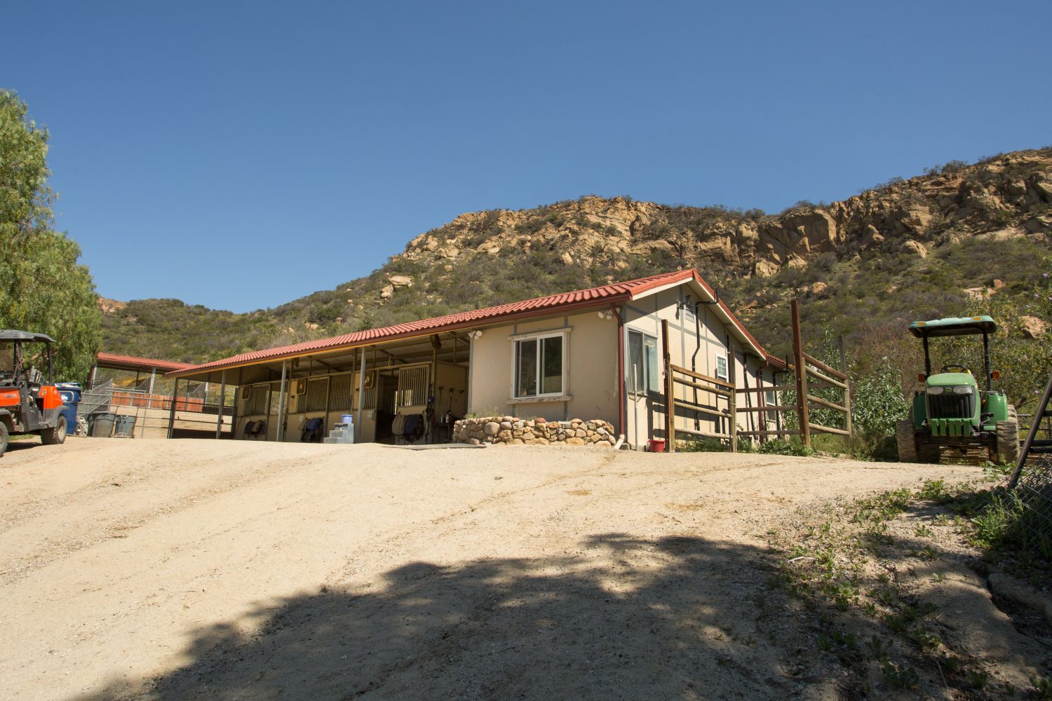 Topanga Ranch – Wedding Estates