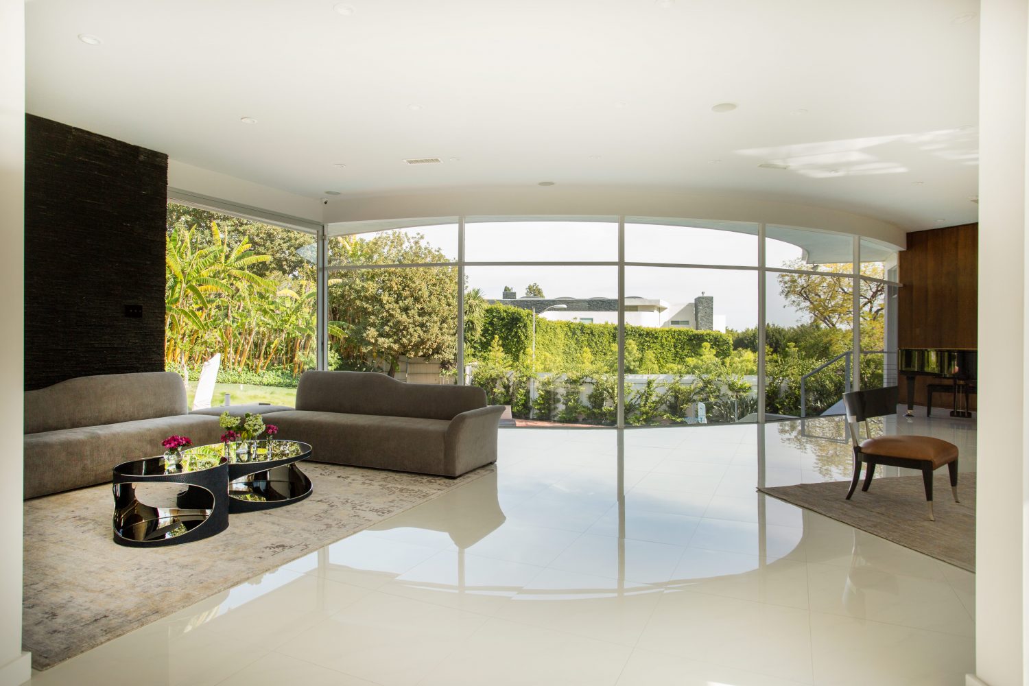 Reflective Space – Wedding Estates